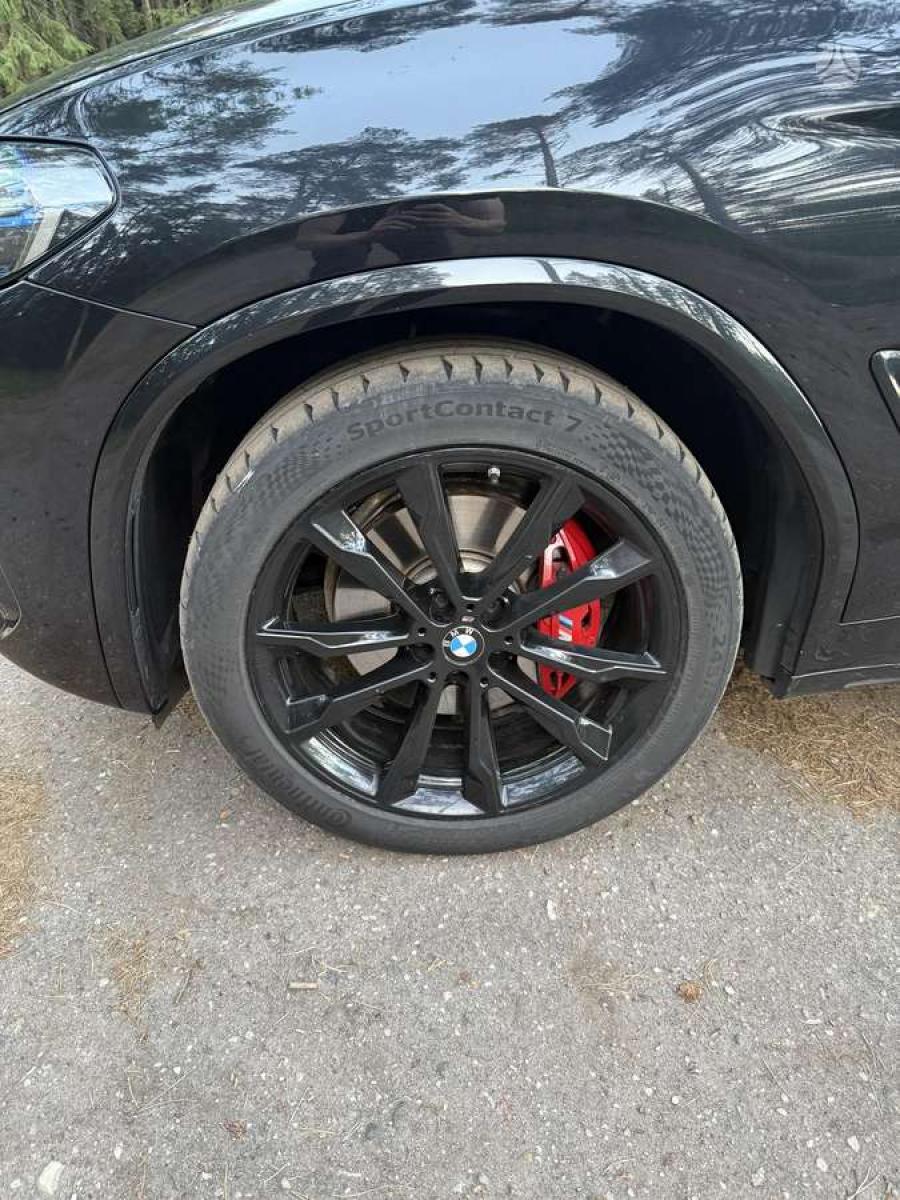 Black BMW X3 2023 in Panevezys, with an engine capacity of 3.00 L and mileage of 36 thousand km for 39000 €, photo 24 on AUTOMOTO.COM.LV