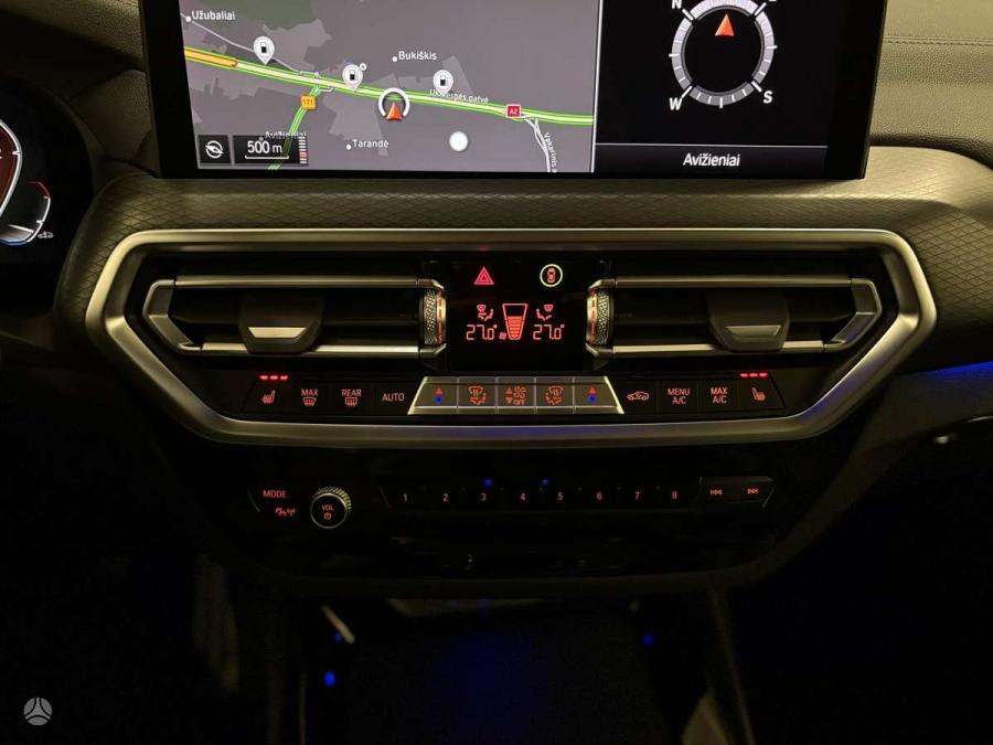 Black BMW X3 2023 in Vilnius, with an engine capacity of 2.99 L and mileage of 84 thousand km for 43499 €, photo 25 on AUTOMOTO.COM.LV