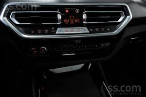 Melns BMW X3 2023 Rīga, ar dzinēja tilpumu 2.00 L un nobraukumu 128 tūkst. km par 39000 €, foto 24 vietnē AUTOMOTO.COM.LV