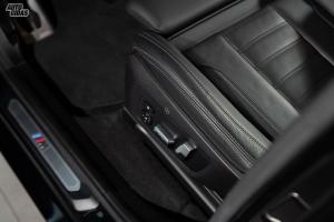 Black BMW X3 2023 in Kaunas, with an engine capacity of 2.00 L and mileage of 68 thousand km for 41771 €, photo 13 on AUTOMOTO.COM.LV