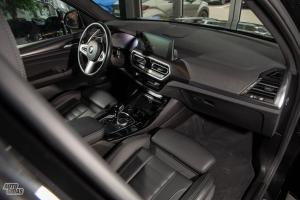 Black BMW X3 2023 in Kaunas, with an engine capacity of 2.00 L and mileage of 68 thousand km for 41771 €, photo 22 on AUTOMOTO.COM.LV