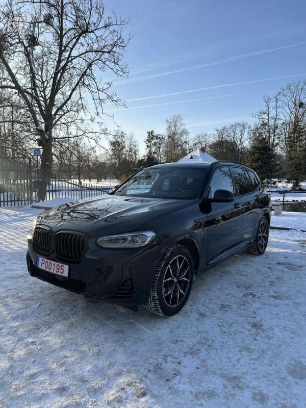 Black BMW X3 2024 in Kaunas, with an engine capacity of 2.00 L and mileage of 15 thousand km for 43990 €, photo 1 on AUTOMOTO.COM.LV