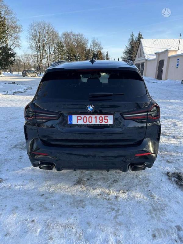 Black BMW X3 2024 in Kaunas, with an engine capacity of 2.00 L and mileage of 15 thousand km for 43990 €, photo 6 on AUTOMOTO.COM.LV