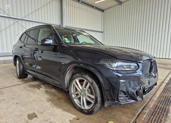 Melns BMW X3 2024 Klaipėda, ar dzinēja tilpumu 2.99 L un nobraukumu 47 tūkst. km par 25250 €, foto 2 vietnē AUTOMOTO.COM.LV