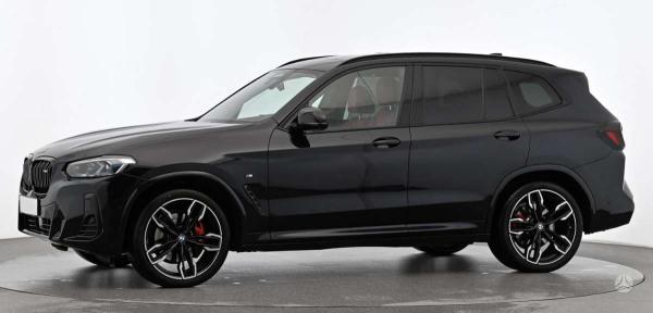 Black BMW X3 2024 in Vilnius, with an engine capacity of 3.00 L and mileage of 51 thousand km for 58900 €, photo 6 on AUTOMOTO.COM.LV