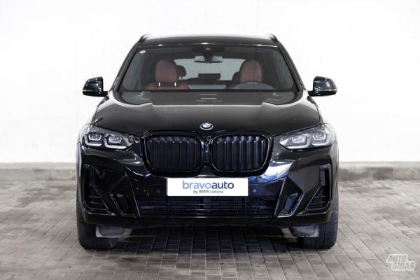 Melns BMW X3 2024 Viļņa, ar dzinēja tilpumu 2.00 L un nobraukumu 18 tūkst. km par 49441 €, foto 2 vietnē AUTOMOTO.COM.LV