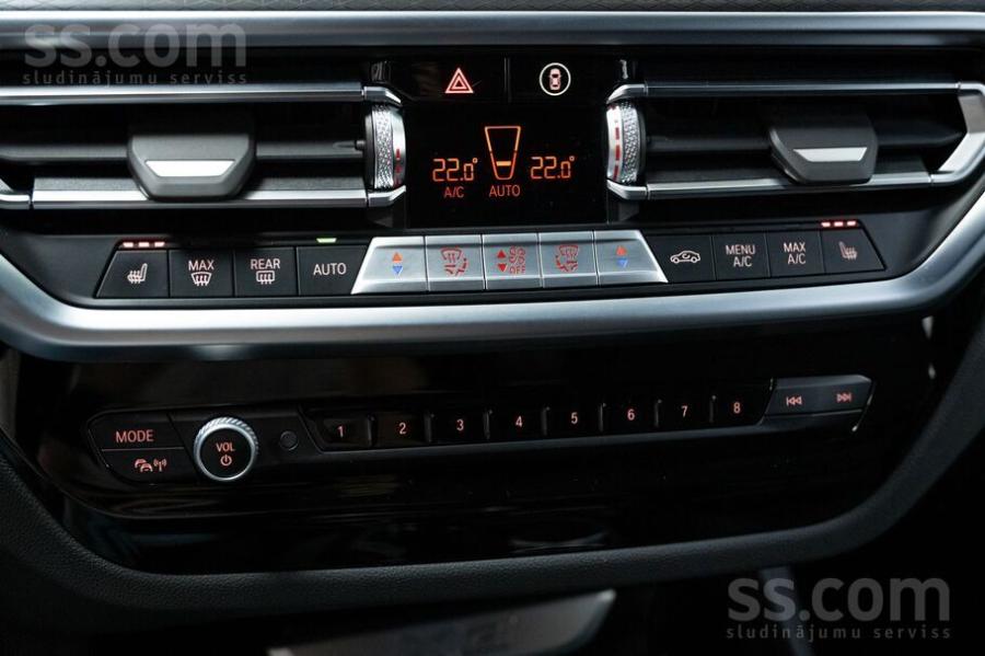 Black BMW X3 2024 in Riga, with an engine capacity of 2.00 L and mileage of 47 thousand km for 48500 €, photo 24 on AUTOMOTO.COM.LV