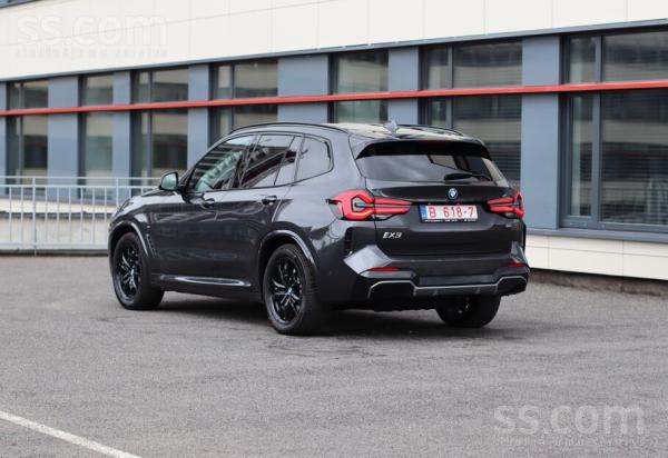 Melns BMW X3 2024 Rīga, ar dzinēja tilpumu 2.00 L un nobraukumu 25 tūkst. km par 41980 €, foto 4 vietnē AUTOMOTO.COM.LV