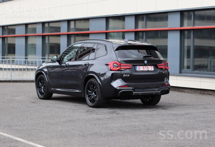 Melns BMW X3 2024 Rīga, ar dzinēja tilpumu 2.00 L un nobraukumu 25 tūkst. km par 41980 €, foto 5 vietnē AUTOMOTO.COM.LV