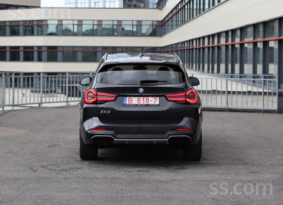 Melns BMW X3 2024 Rīga, ar dzinēja tilpumu 2.00 L un nobraukumu 25 tūkst. km par 41980 €, foto 6 vietnē AUTOMOTO.COM.LV