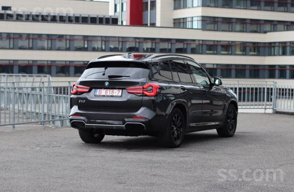 Melns BMW X3 2024 Rīga, ar dzinēja tilpumu 2.00 L un nobraukumu 25 tūkst. km par 41980 €, foto 6 vietnē AUTOMOTO.COM.LV