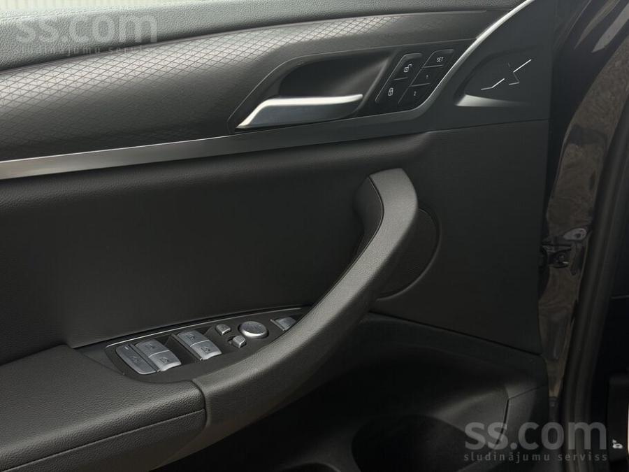 Melns BMW X3 2024 Rīga, ar dzinēja tilpumu 2.00 L un nobraukumu 25 tūkst. km par 41980 €, foto 9 vietnē AUTOMOTO.COM.LV
