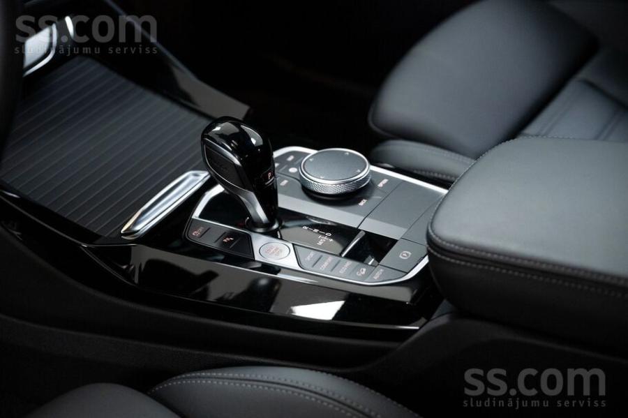 Melns BMW X3 2024 Rīga, ar dzinēja tilpumu 2.00 L un nobraukumu 50 tūkst. km par 49500 €, foto 27 vietnē AUTOMOTO.COM.LV