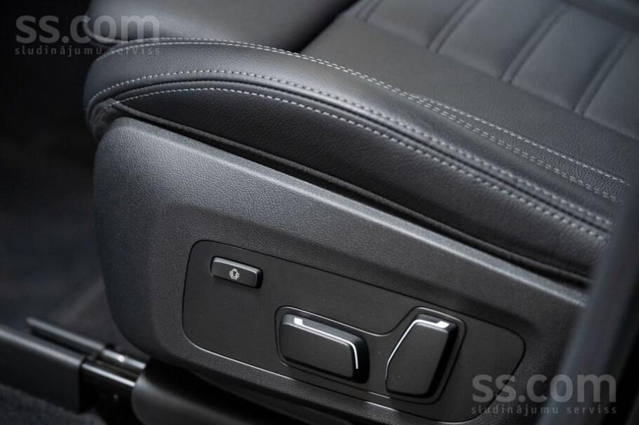 Melns BMW X3 2024 Rīga, ar dzinēja tilpumu 2.00 L un nobraukumu 50 tūkst. km par 49500 €, foto 28 vietnē AUTOMOTO.COM.LV