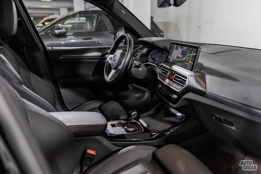 Melns BMW X3 2024 Viļņa, ar dzinēja tilpumu 2.00 L un nobraukumu 48 tūkst. km par 45991 €, foto 15 vietnē AUTOMOTO.COM.LV