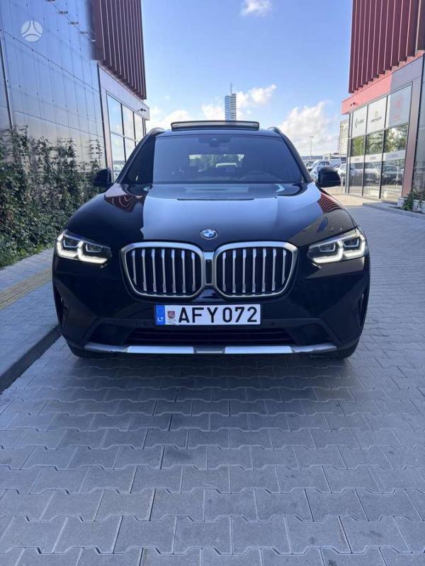 Melns BMW X3 2024 Klaipėda, ar dzinēja tilpumu 2.00 L un nobraukumu 18 tūkst. km par 33400 €, foto 2 vietnē AUTOMOTO.COM.LV