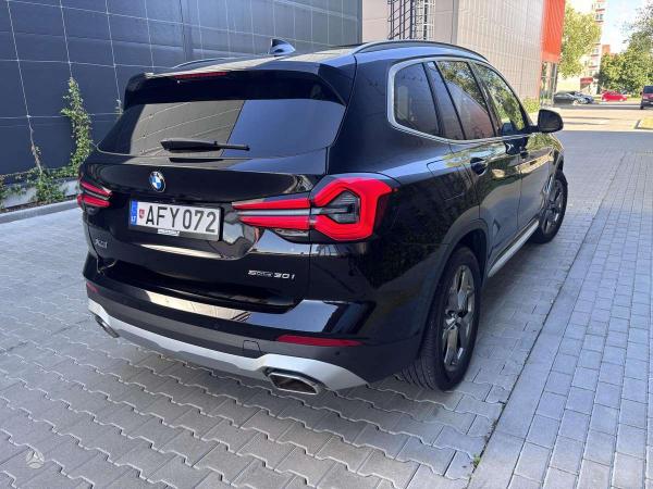 Melns BMW X3 2024 Klaipėda, ar dzinēja tilpumu 2.00 L un nobraukumu 18 tūkst. km par 33400 €, foto 4 vietnē AUTOMOTO.COM.LV