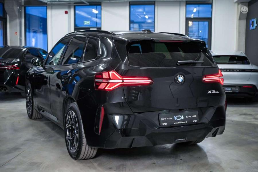 Melns BMW X3 2025 Kauņa, ar dzinēja tilpumu 2.00 L un nobraukumu 14 tūkst. km par 59950 €, foto 9 vietnē AUTOMOTO.COM.LV