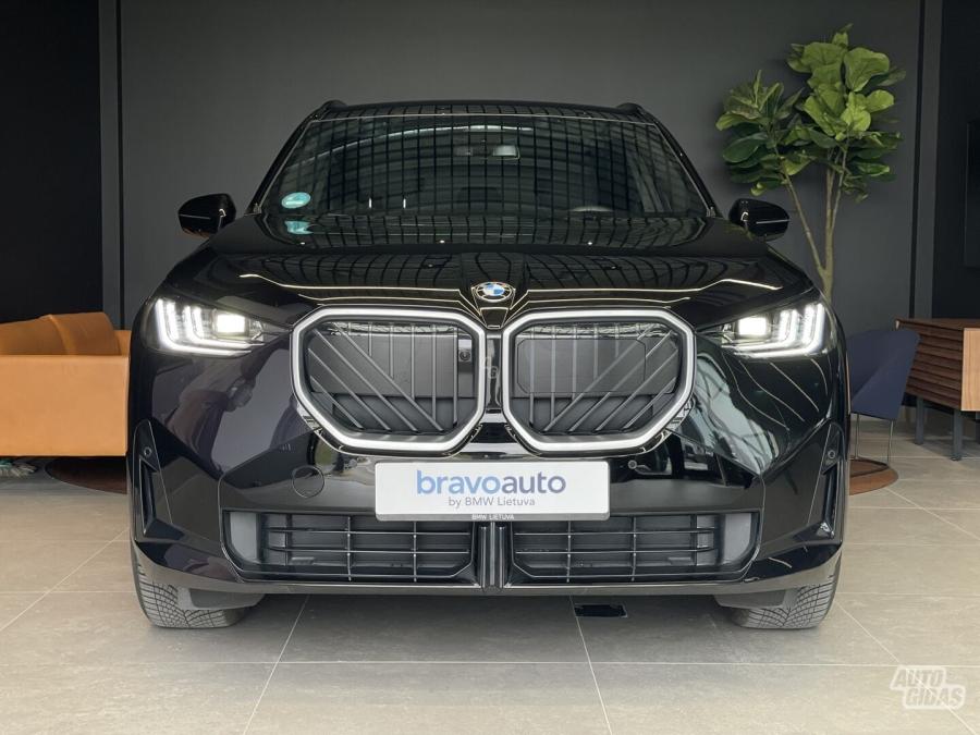 Black BMW X3 2025 in Klaipeda, with an engine capacity of 2.00 L and mileage of 15 thousand km for 56441 €, photo 3 on AUTOMOTO.COM.LV
