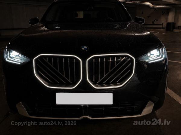 Black BMW X3 2025 in Tallinn, with an engine capacity of 2.00 L and mileage of 15 thousand km for 51950 €, photo 5 on AUTOMOTO.COM.LV