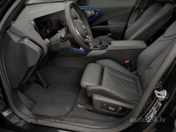 Black BMW X3 2025 in Tallinn, with an engine capacity of 2.00 L and mileage of 15 thousand km for 51950 €, photo 6 on AUTOMOTO.COM.LV