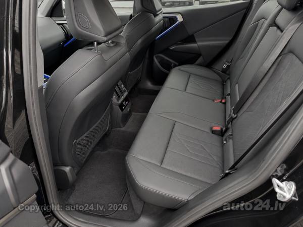 Black BMW X3 2025 in Tallinn, with an engine capacity of 2.00 L and mileage of 15 thousand km for 51950 €, photo 7 on AUTOMOTO.COM.LV