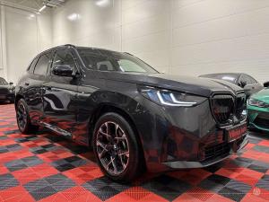 Black BMW X3 2025 in Vilnius, with an engine capacity of 1.20 L and mileage of 13 thousand km for 49999 €, photo 4 on AUTOMOTO.COM.LV