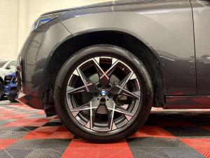 Black BMW X3 2025 in Vilnius, with an engine capacity of 1.20 L and mileage of 13 thousand km for 49999 €, photo 10 on AUTOMOTO.COM.LV