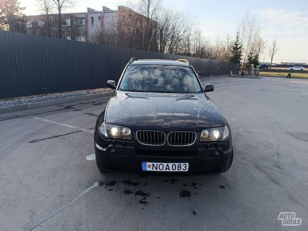 Melns BMW X3 2006 Kauņa, ar dzinēja tilpumu 3.00 L un nobraukumu 377 tūkst. km par 4000 €, foto 2 vietnē AUTOMOTO.COM.LV
