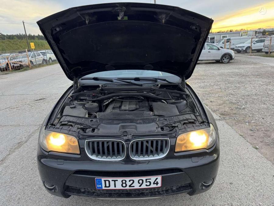 Black BMW X3 2004 in Vilnius, with an engine capacity of 3.00 L and mileage of 313 thousand km for 1950 €, photo 3 on AUTOMOTO.COM.LV