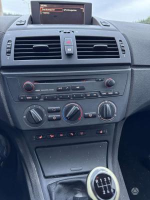 Black BMW X3 2004 in Vilnius, with an engine capacity of 3.00 L and mileage of 313 thousand km for 1950 €, photo 8 on AUTOMOTO.COM.LV