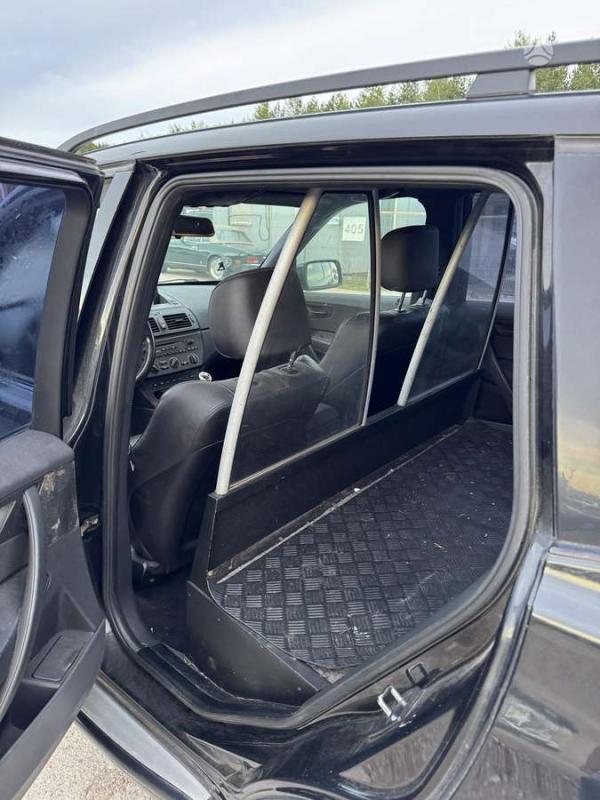 Melns BMW X3 2004 Viļņa, ar dzinēja tilpumu 3.00 L un nobraukumu 313 tūkst. km par 1950 €, foto 10 vietnē AUTOMOTO.COM.LV