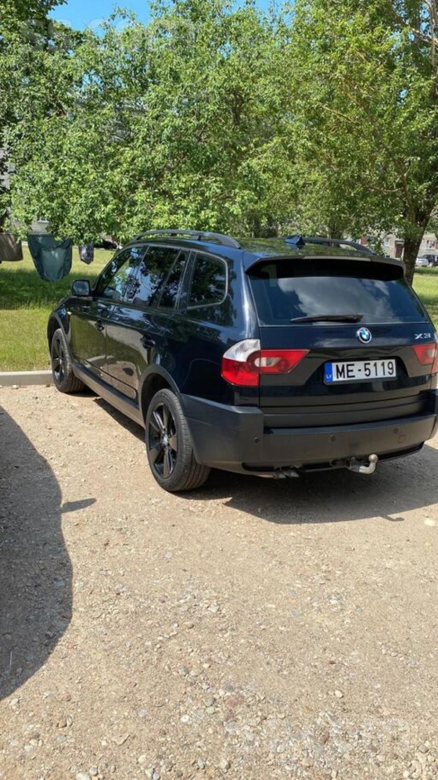 Black BMW X3 2005 in Liepaja, with an engine capacity of 3.00 L and mileage of 323 thousand km for 5500 €, photo 2 on AUTOMOTO.COM.LV