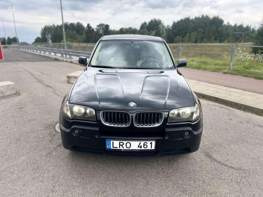Black BMW X3 2006 in Vilnius, with an engine capacity of 2.00 L and mileage of 336 thousand km for 2800 €, photo 3 on AUTOMOTO.COM.LV