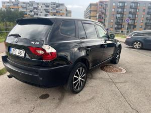 Black BMW X3 2006 in Vilnius, with an engine capacity of 2.00 L and mileage of 336 thousand km for 2800 €, photo 6 on AUTOMOTO.COM.LV