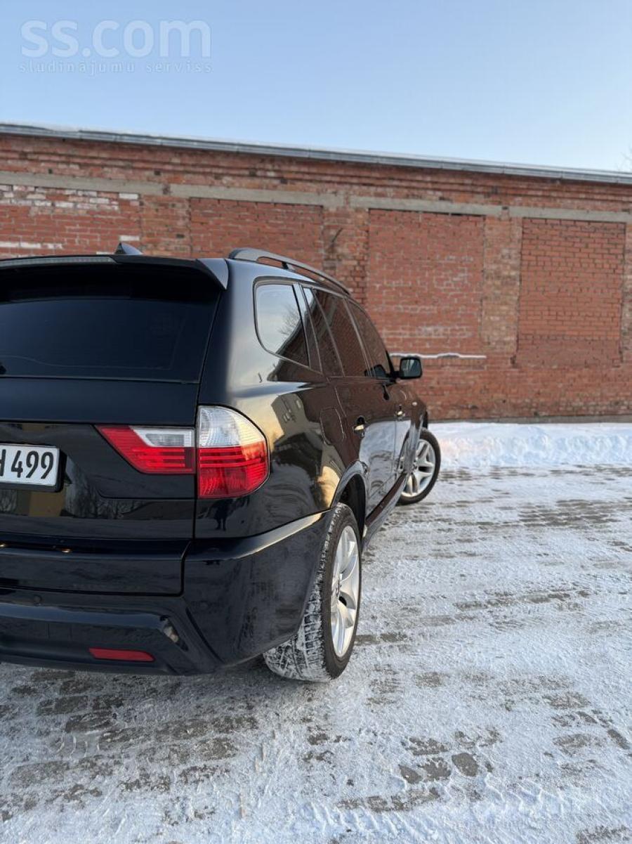 Black BMW X3 2008 in Cesis, with an engine capacity of 2.00 L and mileage of 266 thousand km for 6450 €, photo 22 on AUTOMOTO.COM.LV