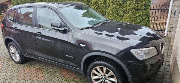 Melns BMW X3 2013 Panevēža, ar dzinēja tilpumu 2.00 L un nobraukumu 200 tūkst. km par 4900 €, foto 1 vietnē AUTOMOTO.COM.LV