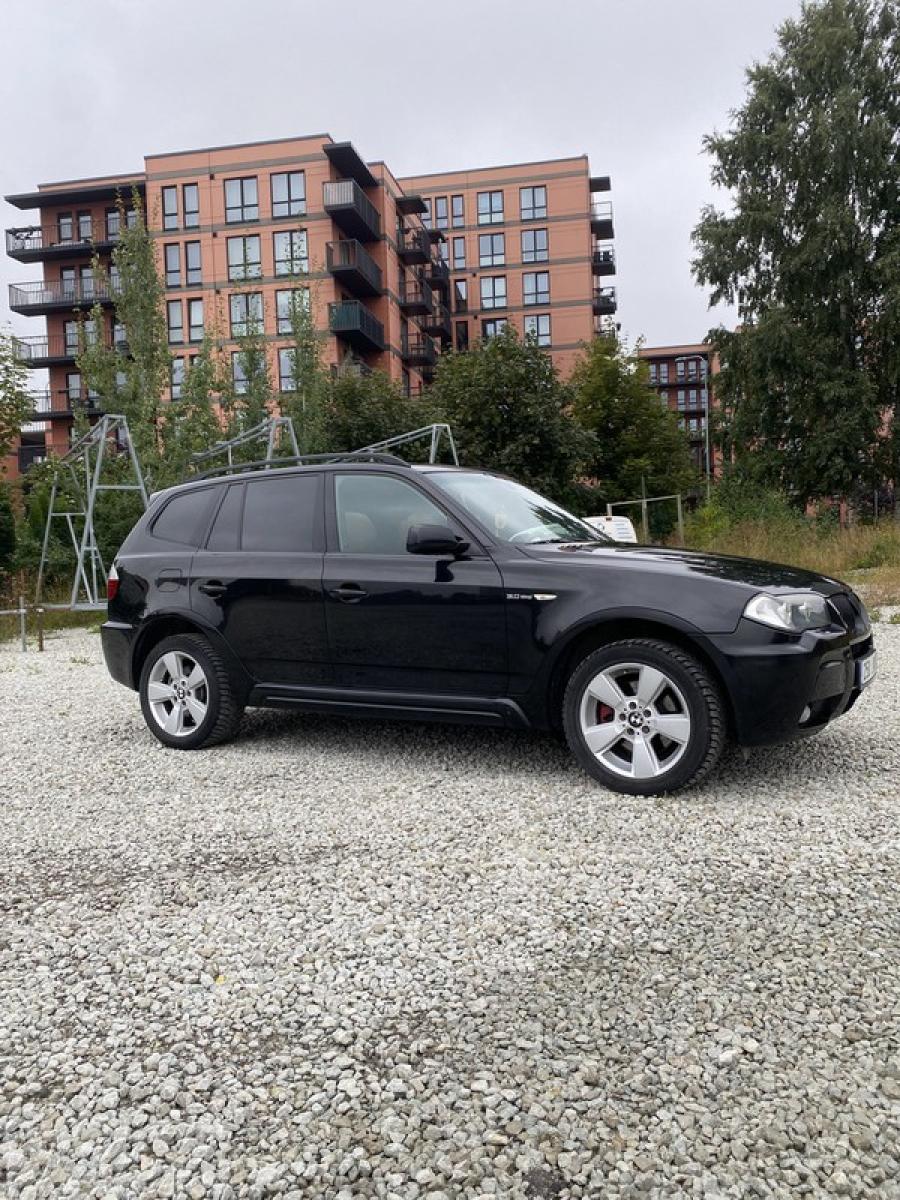 Black BMW X3 2008 in Tallinn, with an engine capacity of 3.00 L and mileage of 282 thousand km for 5200 €, photo 17 on AUTOMOTO.COM.LV