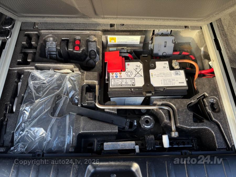Black BMW X3 2010 in Tartu, with an engine capacity of 2.00 L and mileage of 224 thousand km for 7500 €, photo 17 on AUTOMOTO.COM.LV