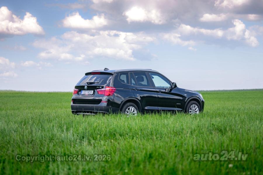 Black BMW X3 2011 in Tallinn, with an engine capacity of 2.00 L and mileage of 341 thousand km for 9799 €, photo 6 on AUTOMOTO.COM.LV