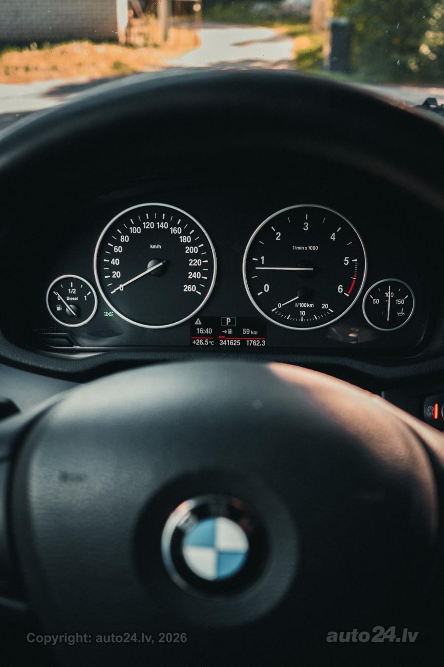 Black BMW X3 2011 in Tallinn, with an engine capacity of 2.00 L and mileage of 341 thousand km for 9799 €, photo 12 on AUTOMOTO.COM.LV