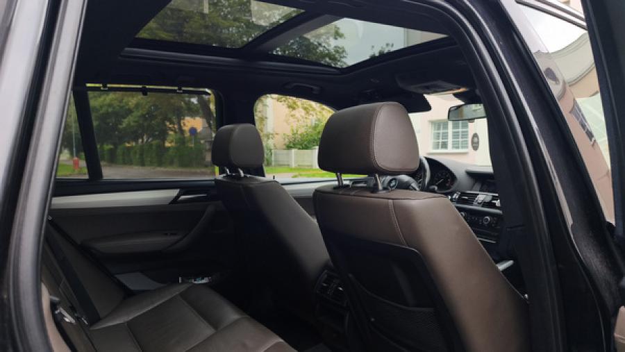 Melns BMW X3 2013 Jehvi, ar dzinēja tilpumu 3.50 L un nobraukumu 375 tūkst. km par 8990 €, foto 12 vietnē AUTOMOTO.COM.LV