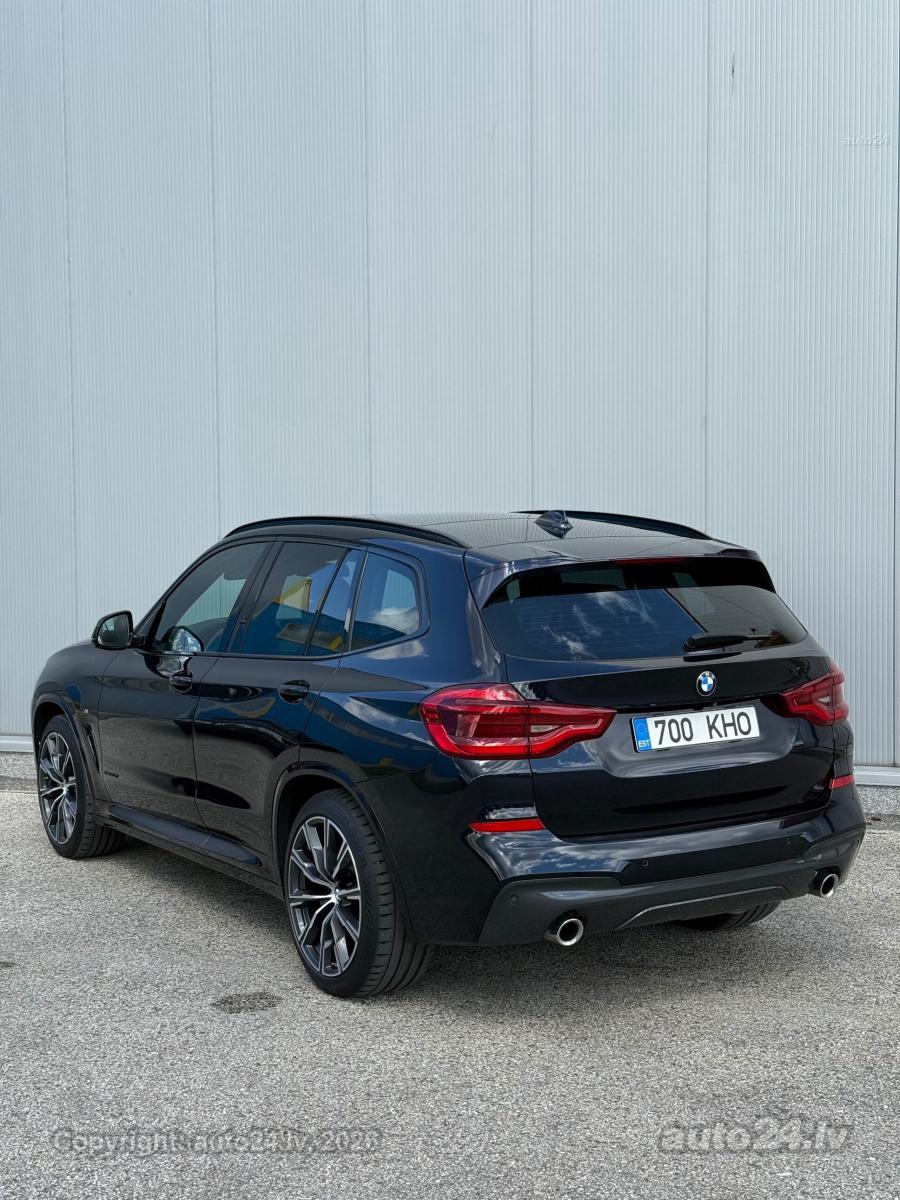 Black BMW X3 2017 in Tallinn, with an engine capacity of 3.00 L and mileage of 186 thousand km for 28299 €, photo 5 on AUTOMOTO.COM.LV