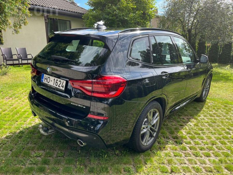 Melns BMW X3 2020 Rīga, ar dzinēja tilpumu 2.00 L un nobraukumu 100 tūkst. km par 34500 €, foto 4 vietnē AUTOMOTO.COM.LV