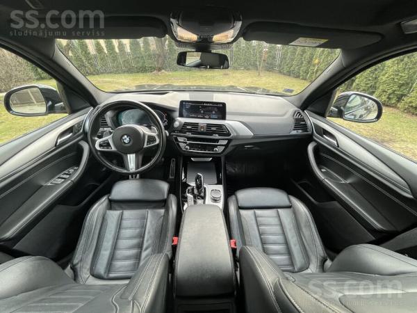 Black BMW X3 2020 in Riga, with an engine capacity of 2.00 L and mileage of 100 thousand km for 34500 €, photo 6 on AUTOMOTO.COM.LV