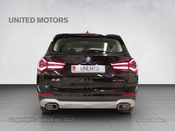 Melns BMW X3 2021 Tallina, ar dzinēja tilpumu 2.00 L un nobraukumu 68 tūkst. km par 36990 €, foto 11 vietnē AUTOMOTO.COM.LV