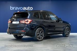 Melns BMW X3 2021 Tallina, ar dzinēja tilpumu 2.00 L un nobraukumu 65 tūkst. km par 42900 €, foto 4 vietnē AUTOMOTO.COM.LV