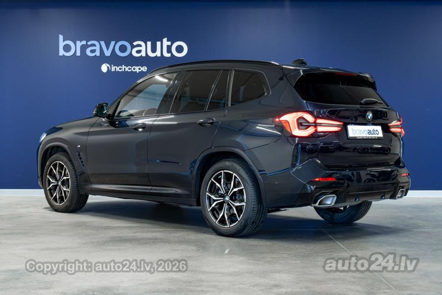Melns BMW X3 2021 Tallina, ar dzinēja tilpumu 2.00 L un nobraukumu 65 tūkst. km par 42900 €, foto 5 vietnē AUTOMOTO.COM.LV