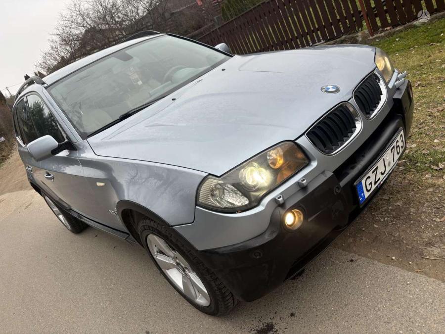 Zils BMW X3 2004 Viļņa, ar dzinēja tilpumu 2.99 L un nobraukumu 292 tūkst. km par 3000 €, foto 1 vietnē AUTOMOTO.COM.LV