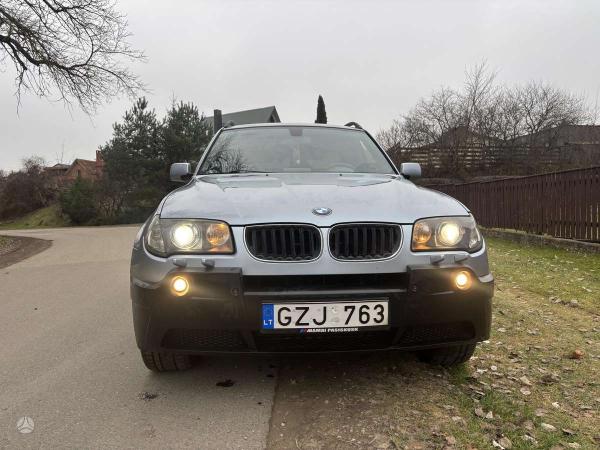 Zils BMW X3 2004 Viļņa, ar dzinēja tilpumu 2.99 L un nobraukumu 292 tūkst. km par 3000 €, foto 4 vietnē AUTOMOTO.COM.LV